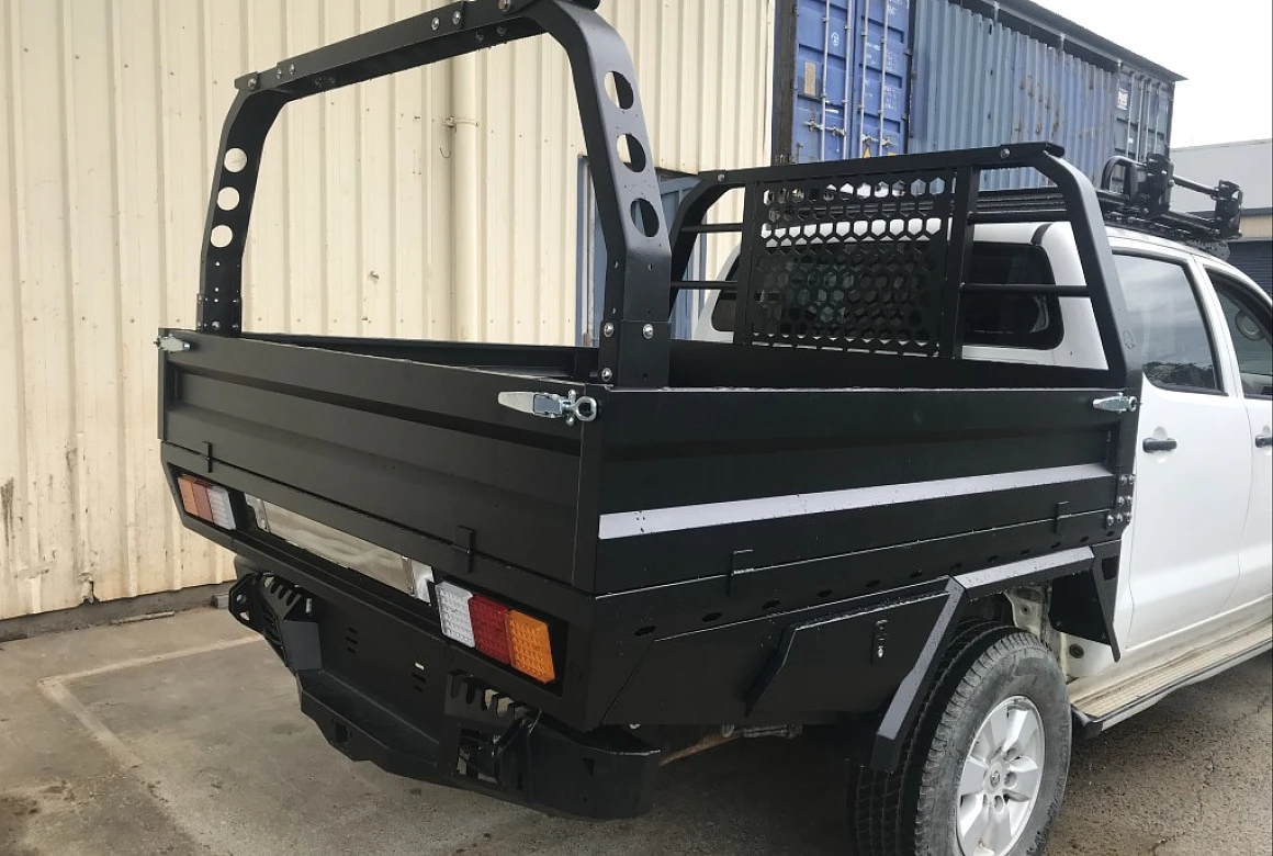 Pioneer Tray Rear Steel Ladder Rack Adjustable | Ute Trays | Cane Toad ...