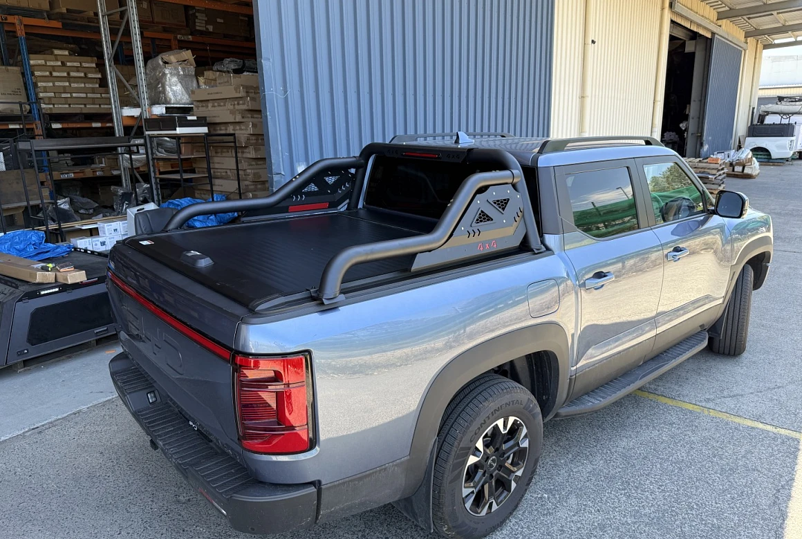 Manual Roller Shutter + Sport Bar Deal for BYD Shark 6 2024+ - Only ...